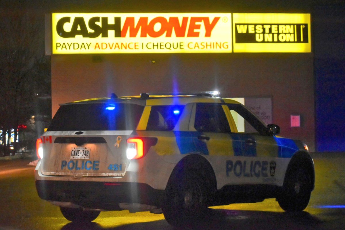 Armed Thieves Leave Empty Handed In South End Barrie Robbery
