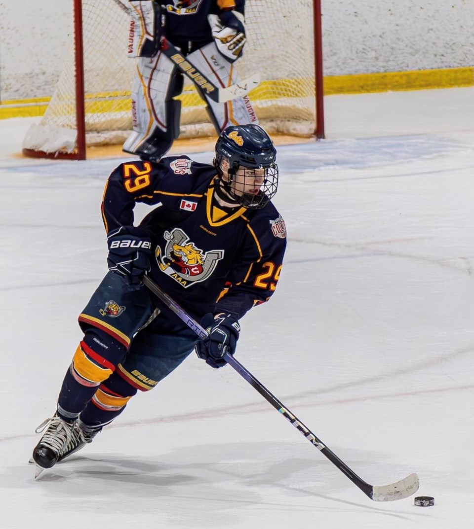 Amidovski, Barrie U16 AAA squad trying to sidestep distractions ... Amidovski, Barrie U16 AAA squad trying to sidestep distractions ...