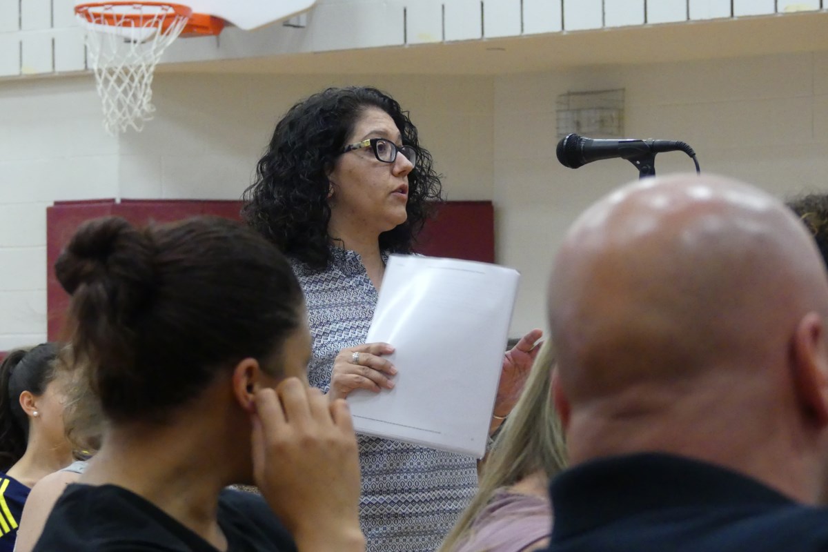 Angry parents confront school board, police after hold and secure (5 ... Angry parents confront school board, police after hold and secure (5 ...