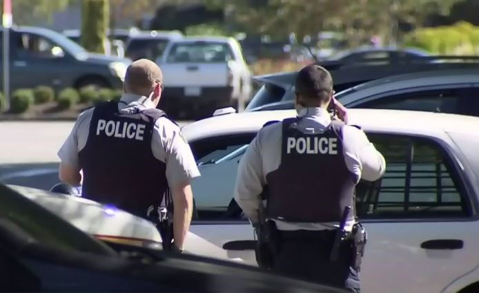 Richmond Rcmp Hunt Driver After Mountie Was Struck Richmond News 8469