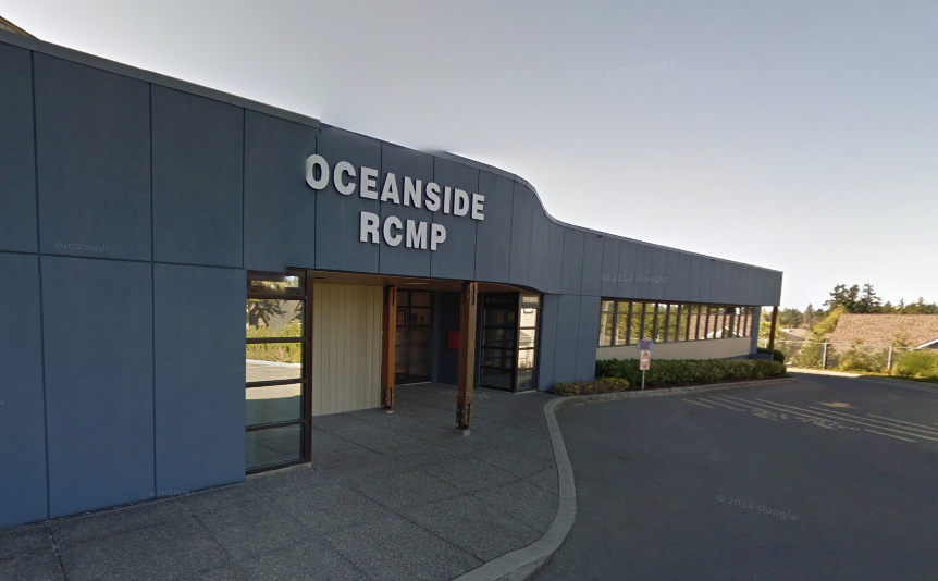 Oceanside Rcmp Called After Teens Spotted Setting Fires Victoria Times Colonist 7242