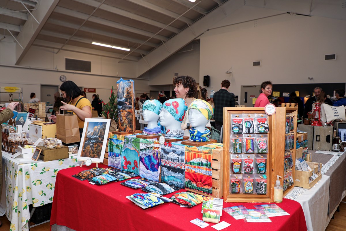 Stratford Sparkles Market making a grand return - StratfordToday.ca Stratford Sparkles Market making a grand return - StratfordToday.ca