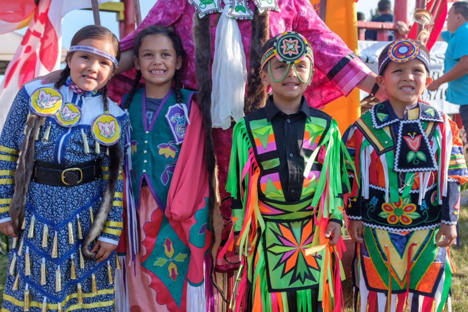 Pow Wow Girls