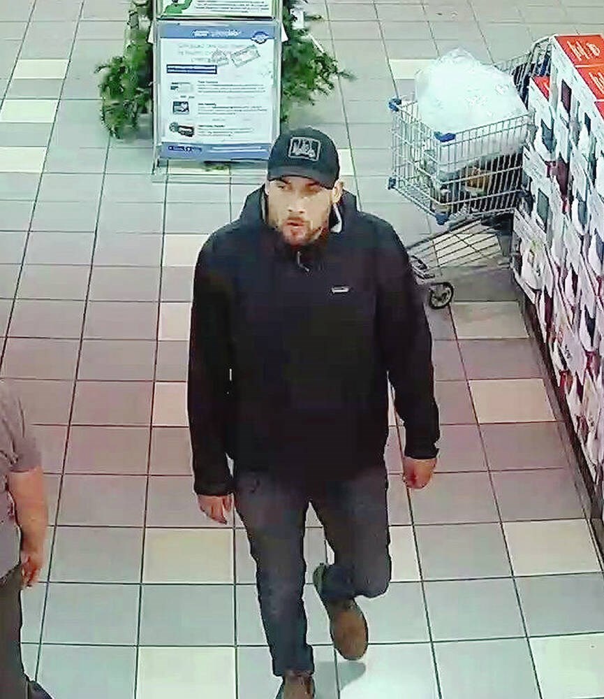 Nanaimo Rcmp Seek Man Accused Of Two Thefts In One Hour Victoria Times Colonist 6361