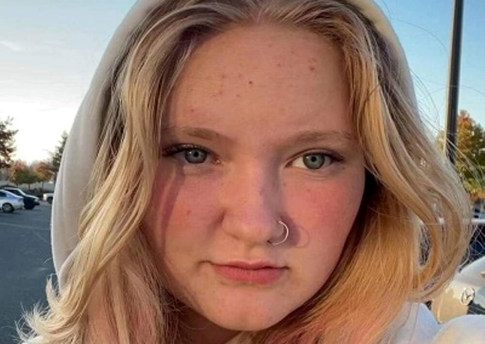 Rcmp Looking For Campbell River Teen Victoria Times Colonist 3263